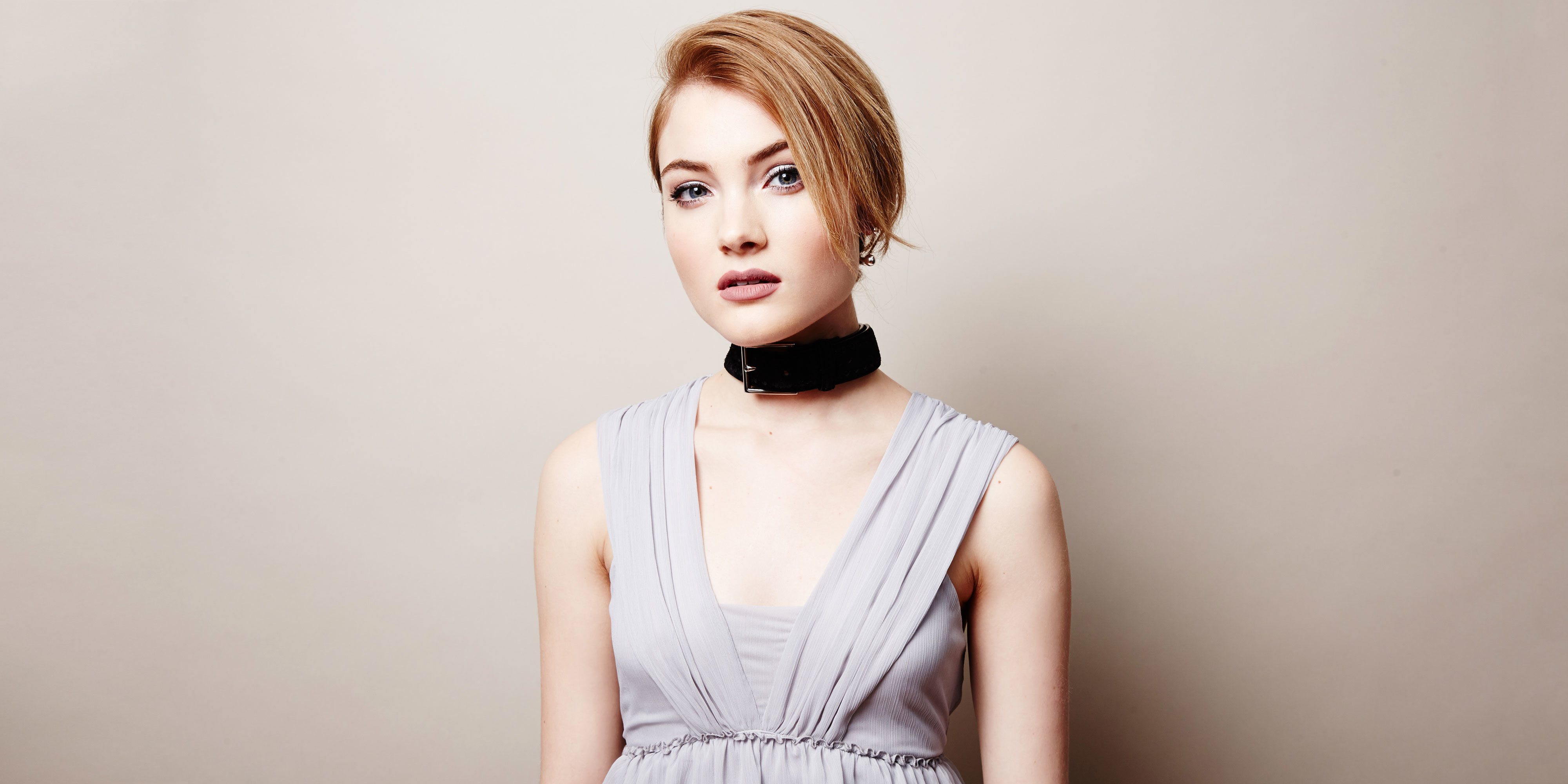 Skyler Samuels Eso Es Tan Cuervo