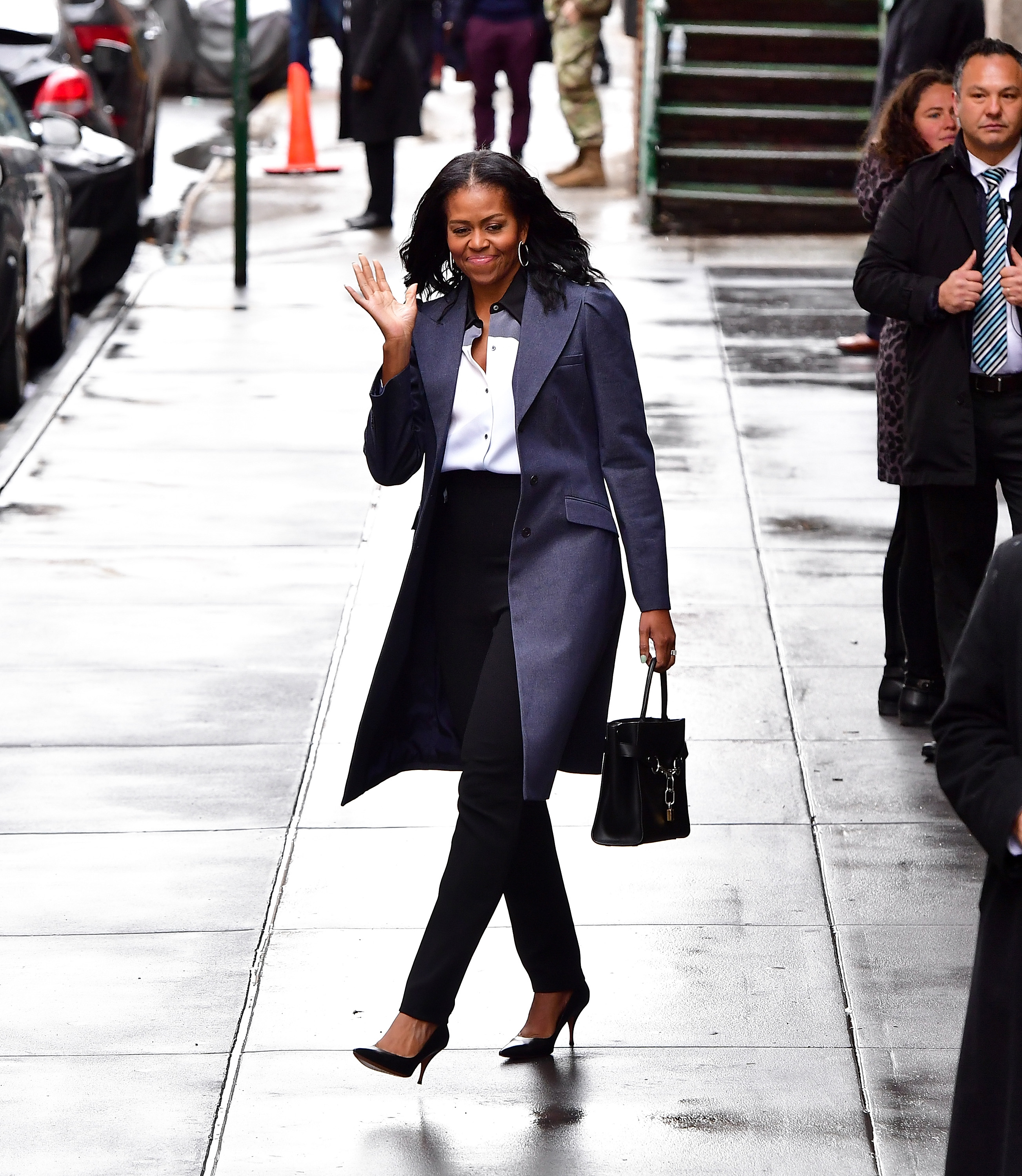 Michelle Obama in Black Print Dress at Chicago Event - Fashion and ...