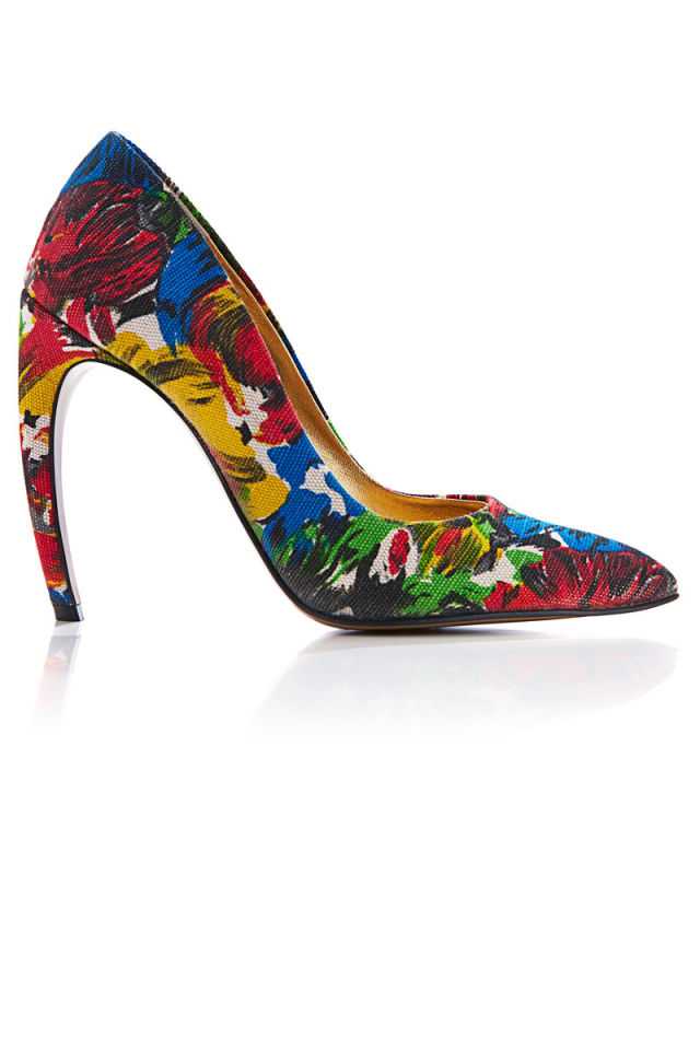 15 Best Curved Heels - Spring Shoes with a Curved Heel